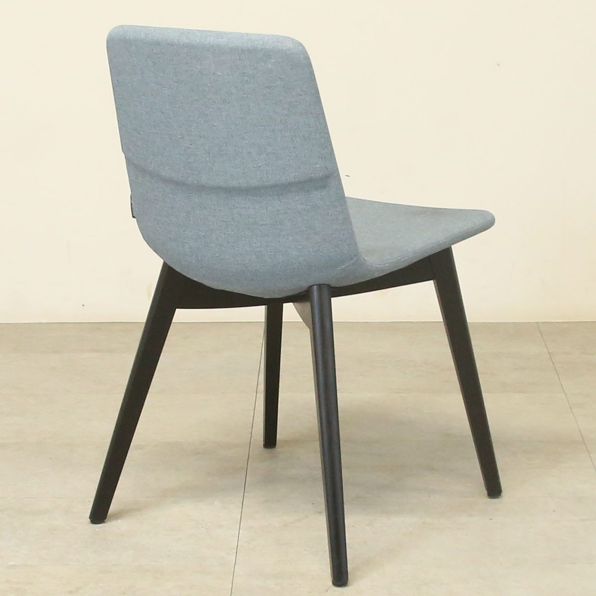 Narbutas Twist & Sit Blue Meeting Chair - LOC061 - LOF Office Furniture