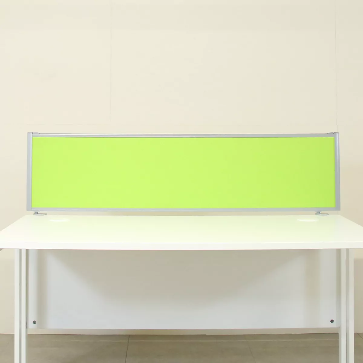 Green 1400mm Desk Mounted Screen - LOF Office Furniture